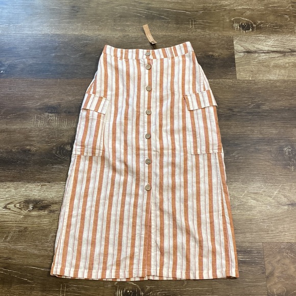 Love Tree | Skirts | Nwt Love Tree Linen Skirt | Poshmark